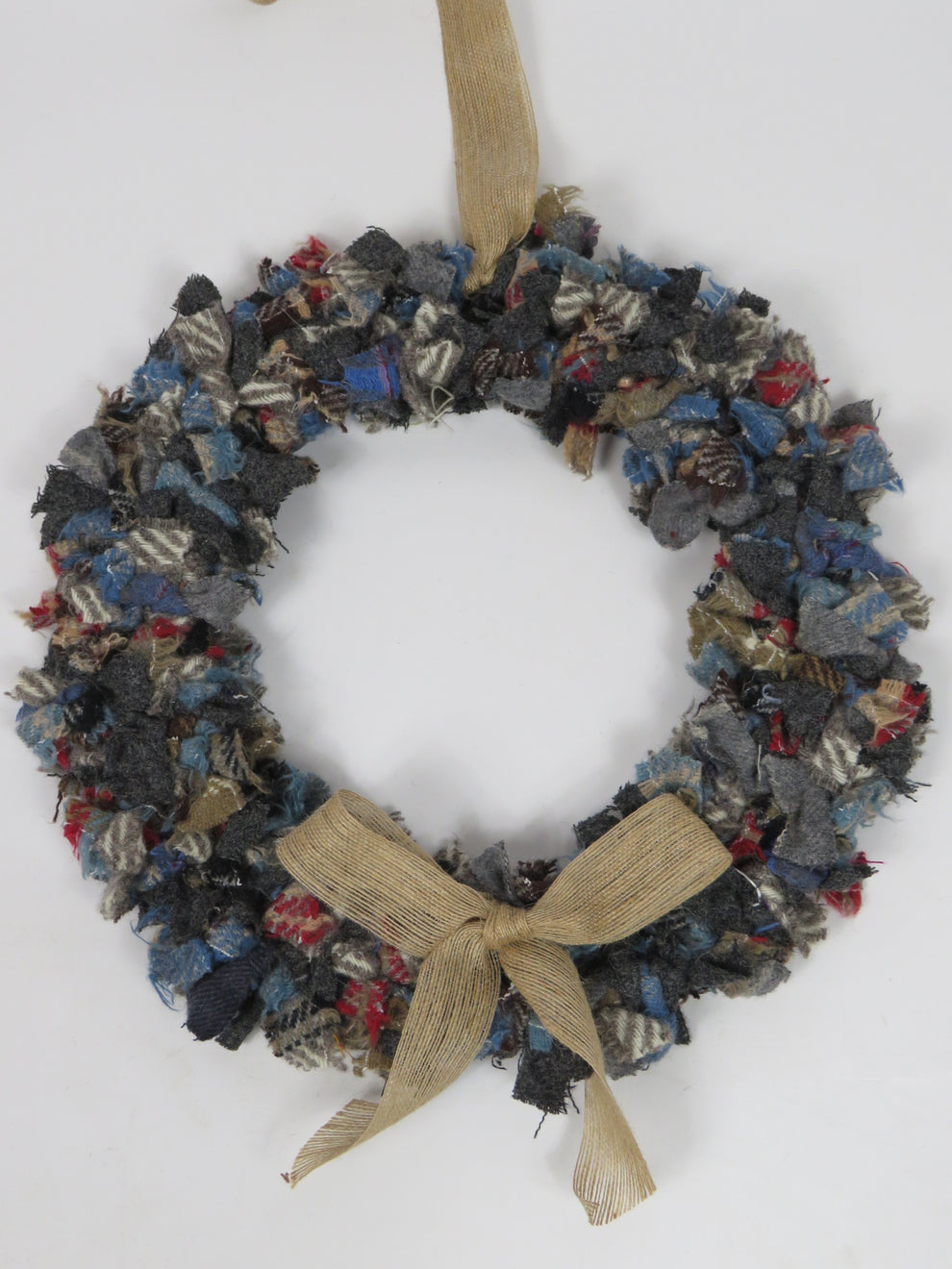 SALE Large Made Round Rag Wreath (30) – Yorkshire Blankets